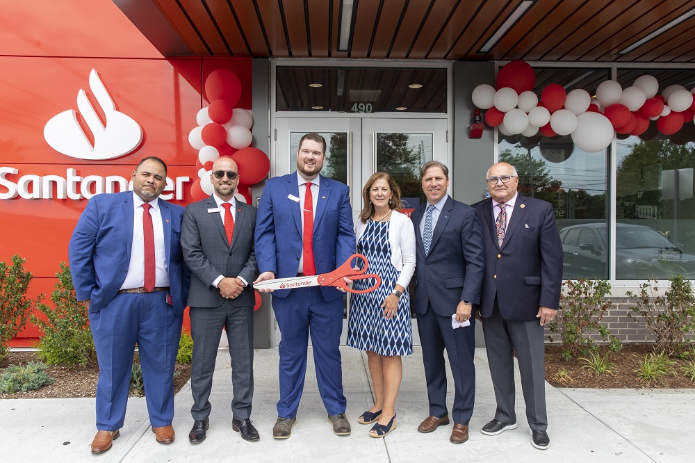 Santander Bank Opens New Branches In Framingham and Watertown ...