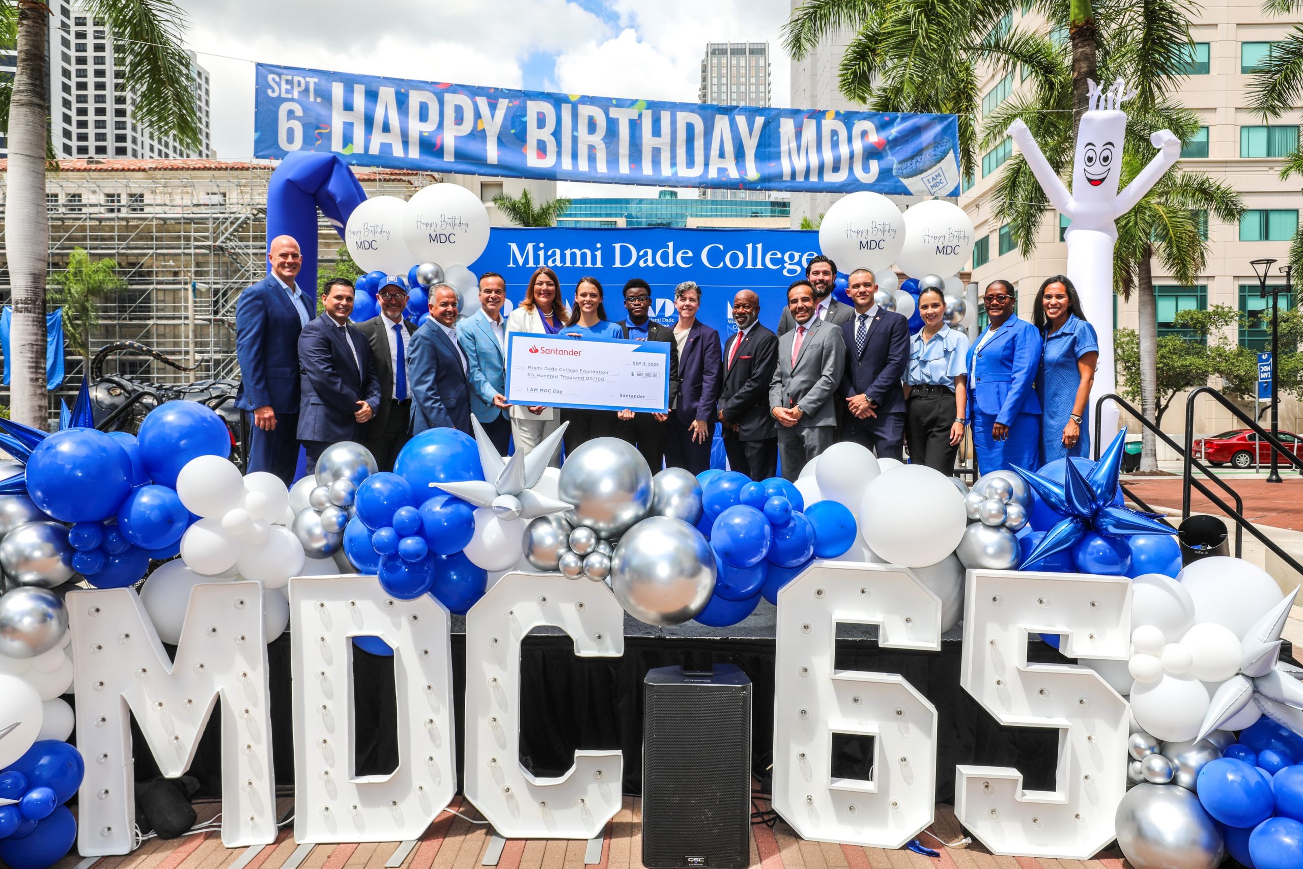 Santander US Commits $600,000 to Miami Dade College Grant Focused on ...